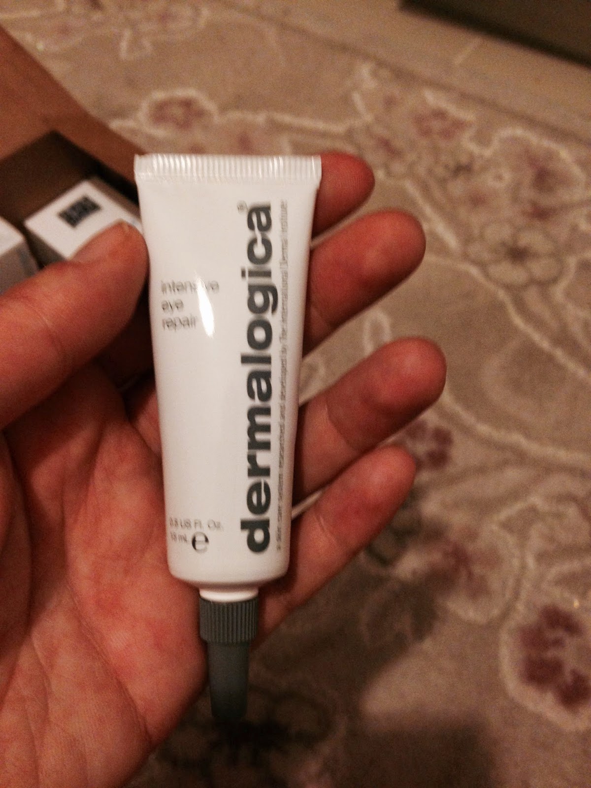 Bilmiş Cadı: Gözlerim - Dermalogica İntensive Eye Repair