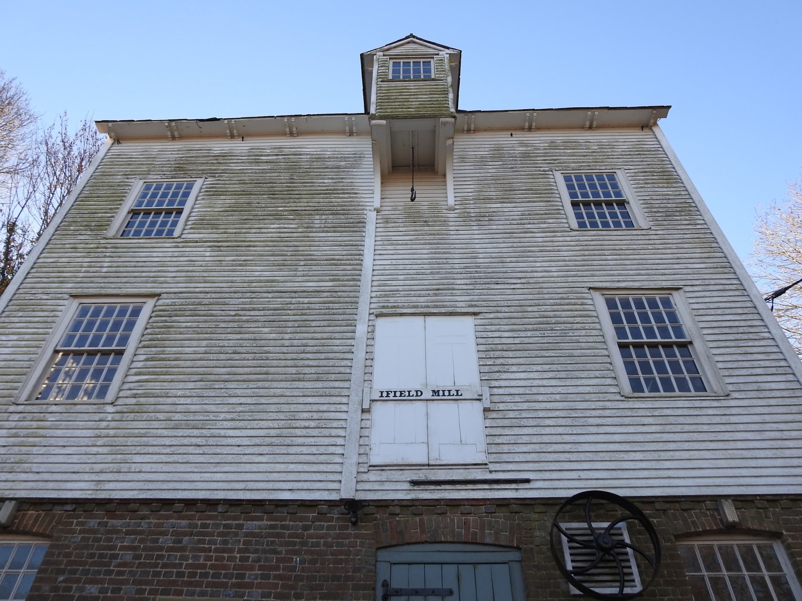 Crawley Old Town: TWENTY FIVE PICTURES: Ifield Water Mill