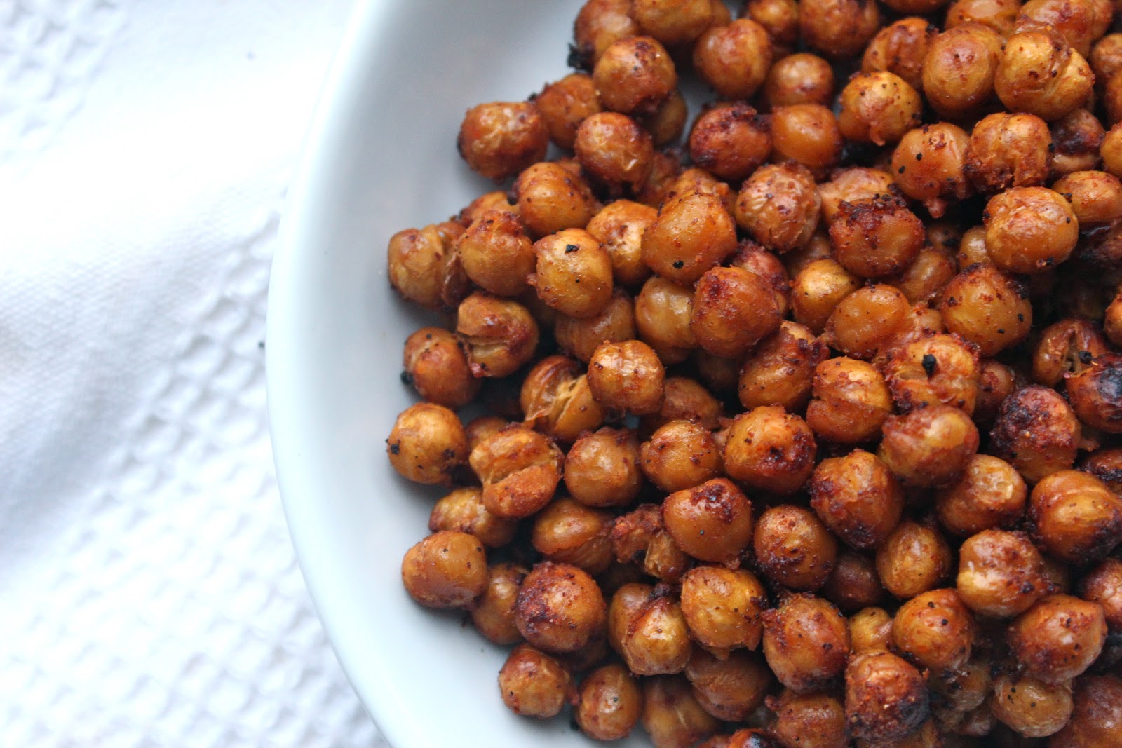 Carey On Lovely: Spicy Toasted Chickpeas