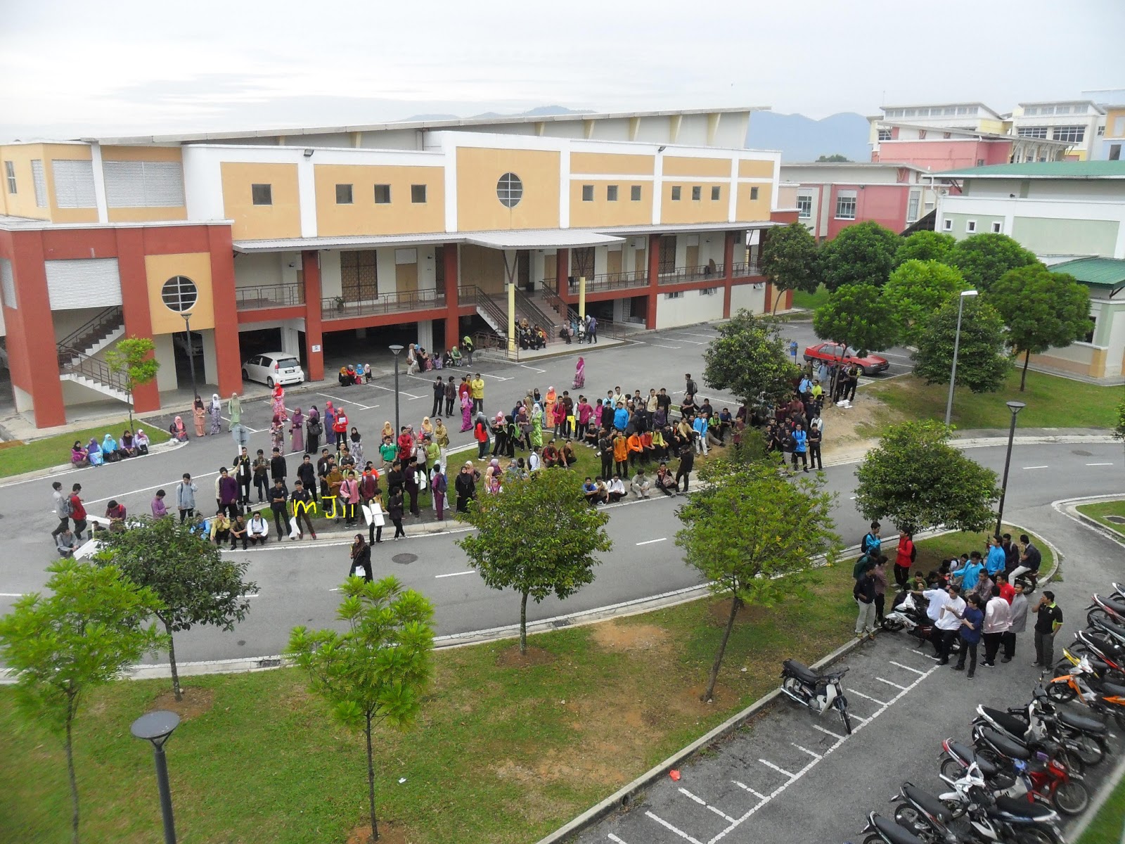 MARA Japan Industrial Institute...: MJII...Pertandingan Luncur Angin 2013