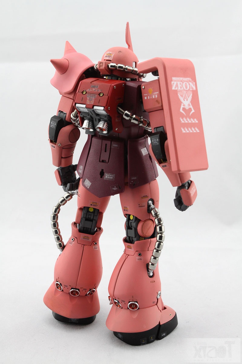 GUNDAM GUY: MG 1/100 Char's Custom Zaku II 2.0 - Custom Build