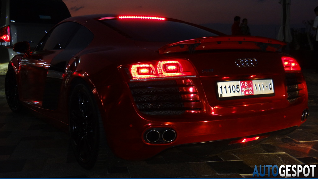 Audi Newz: Tuning : Audi R8 Chrome Red