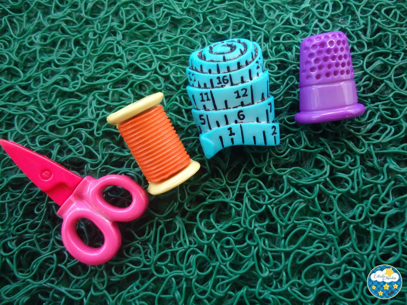 Estrela da Manhã: Novidade! Tecidos e botões