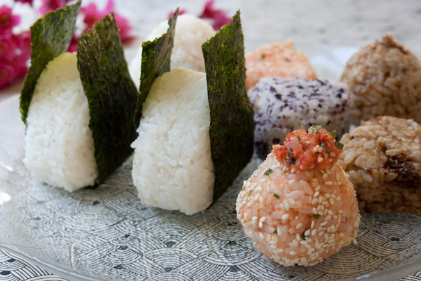 3 hungry tummies: Maze Gohan 混ぜご飯 Mixed Rice