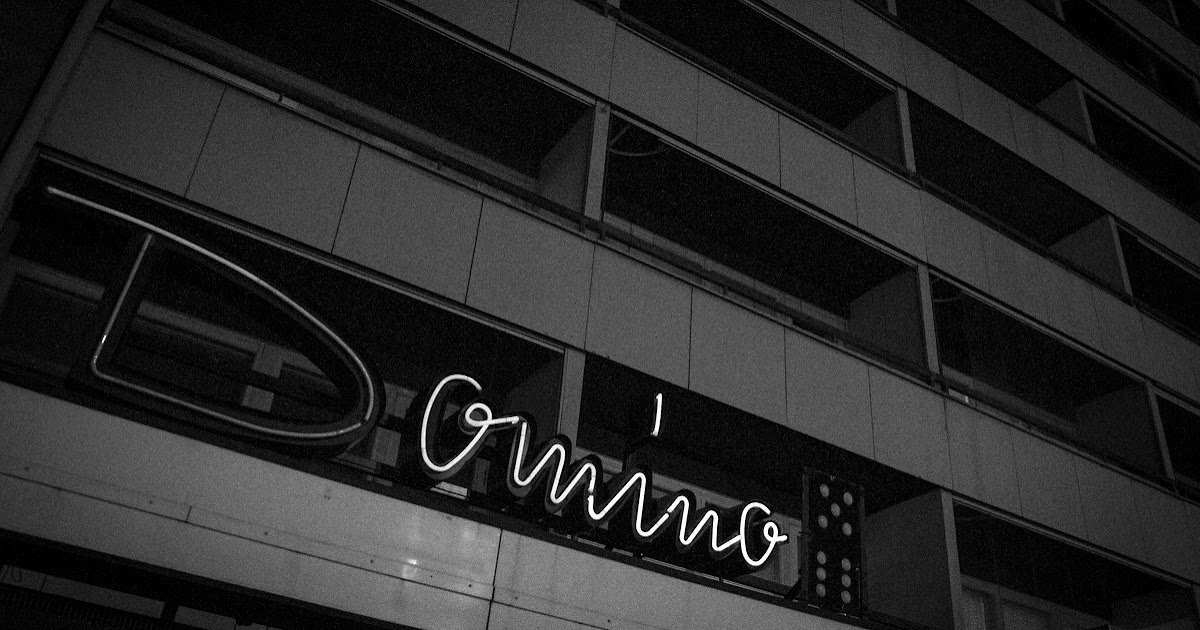 Kaksoiskuva: Diginoir