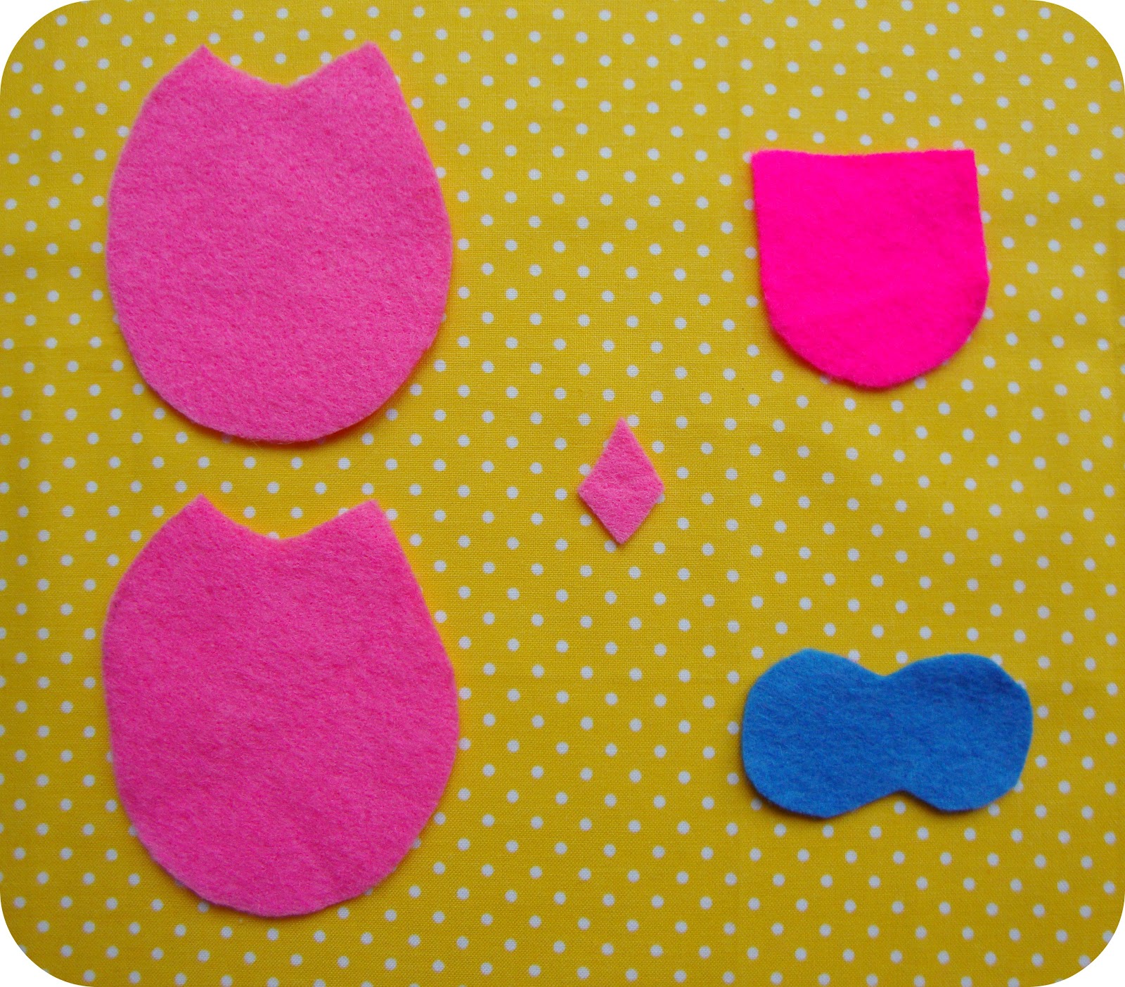 Miss Beatrix: How to Make a Felt Owl Keyring