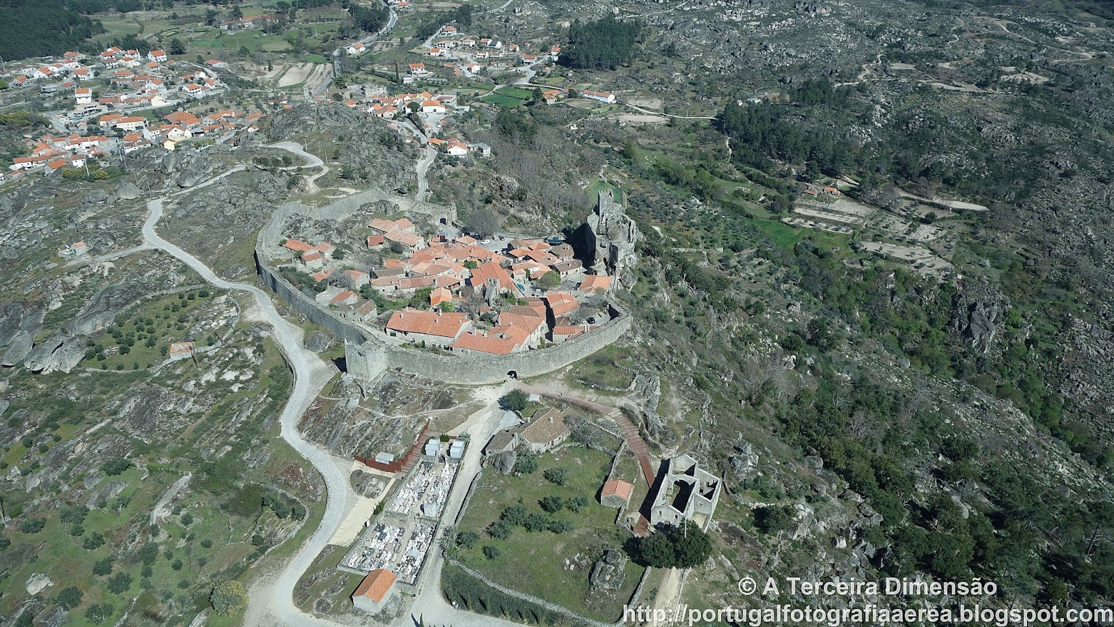A Terceira Dimensão: Sortelha e o seu Castelo