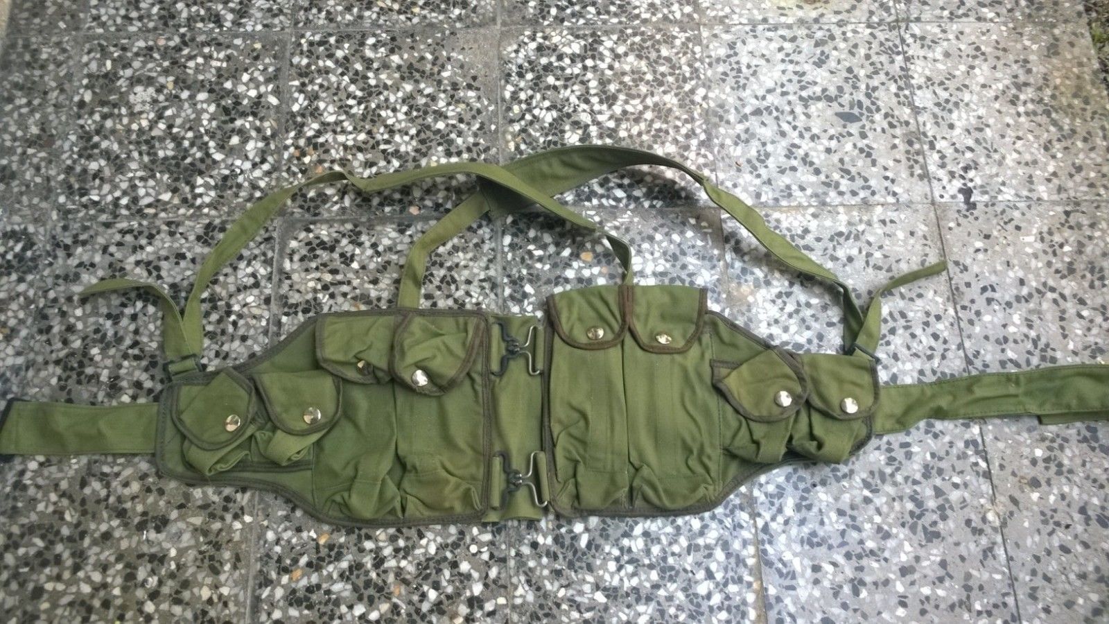 Webbingbabel: Bosnian Army Armija BIH chest rig AK 47 Type 1