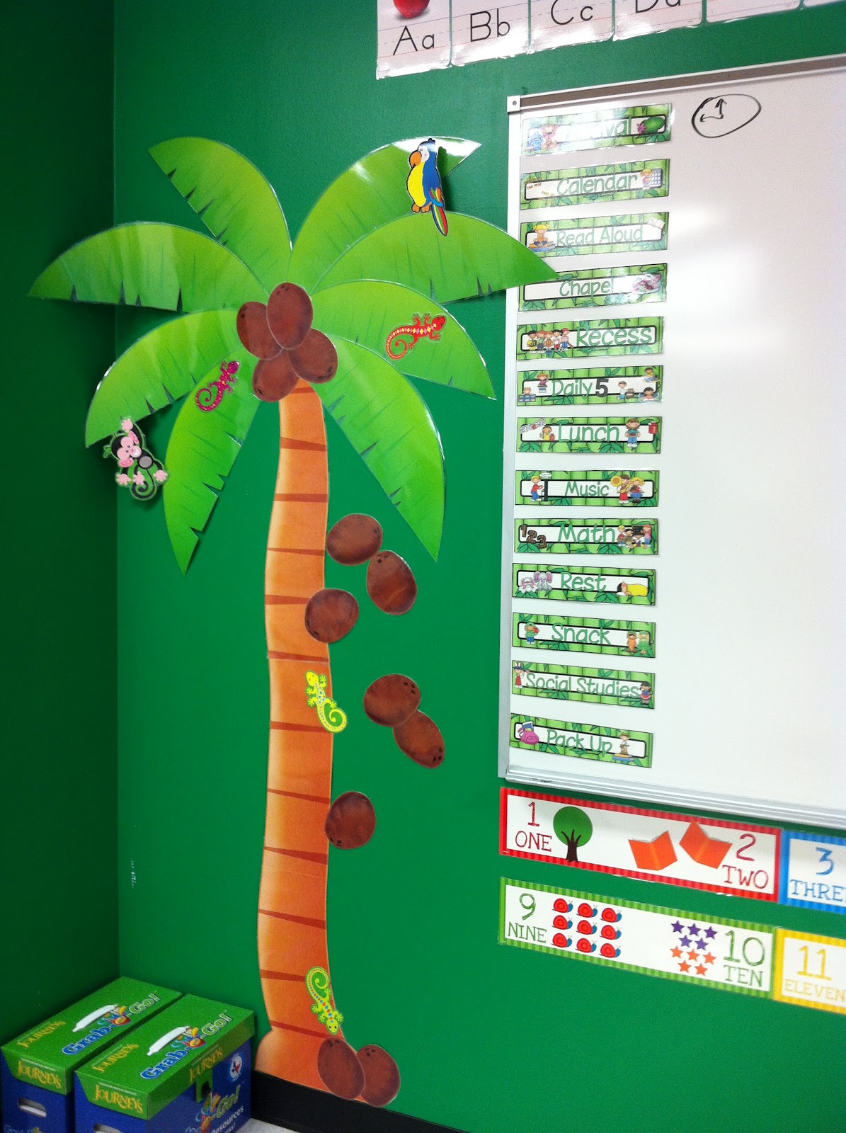 Miss A's Kindergarten: My Little Jungle of a Classroom!