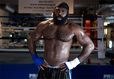 Guerreiro Famoso: Kimbo Slice deixa MMA e estreia no boxe em agosto