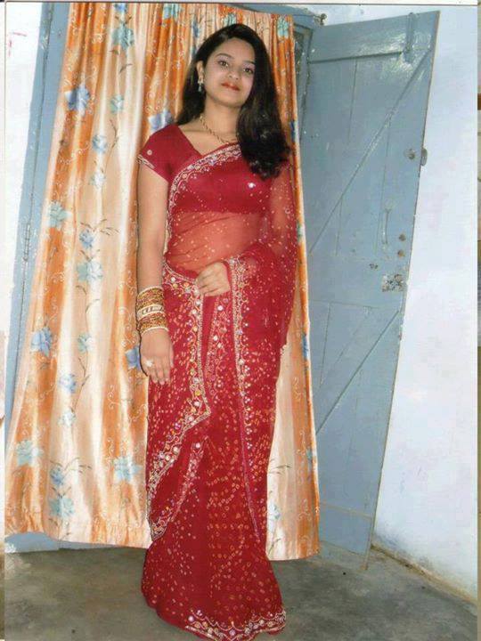 Only Desi Girl Wallpaper Download: Deshi Girl