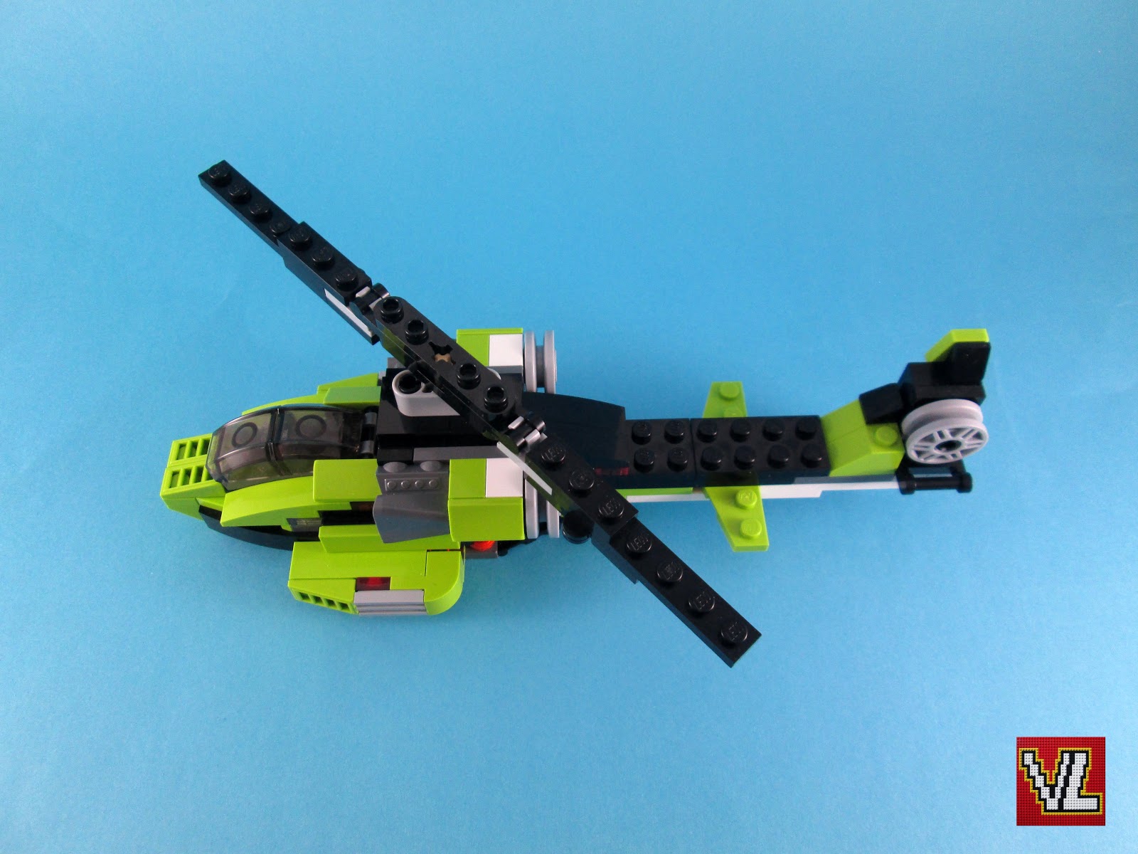 VIVOLEGO: 31007 - fast helicopter
