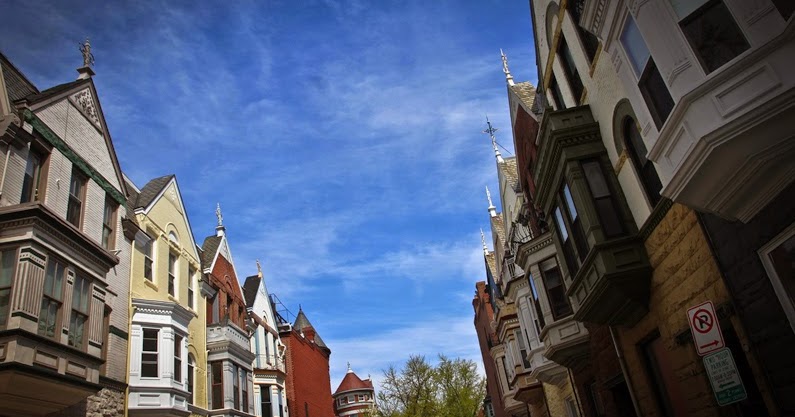 One Photograph a Day: Riggs Street