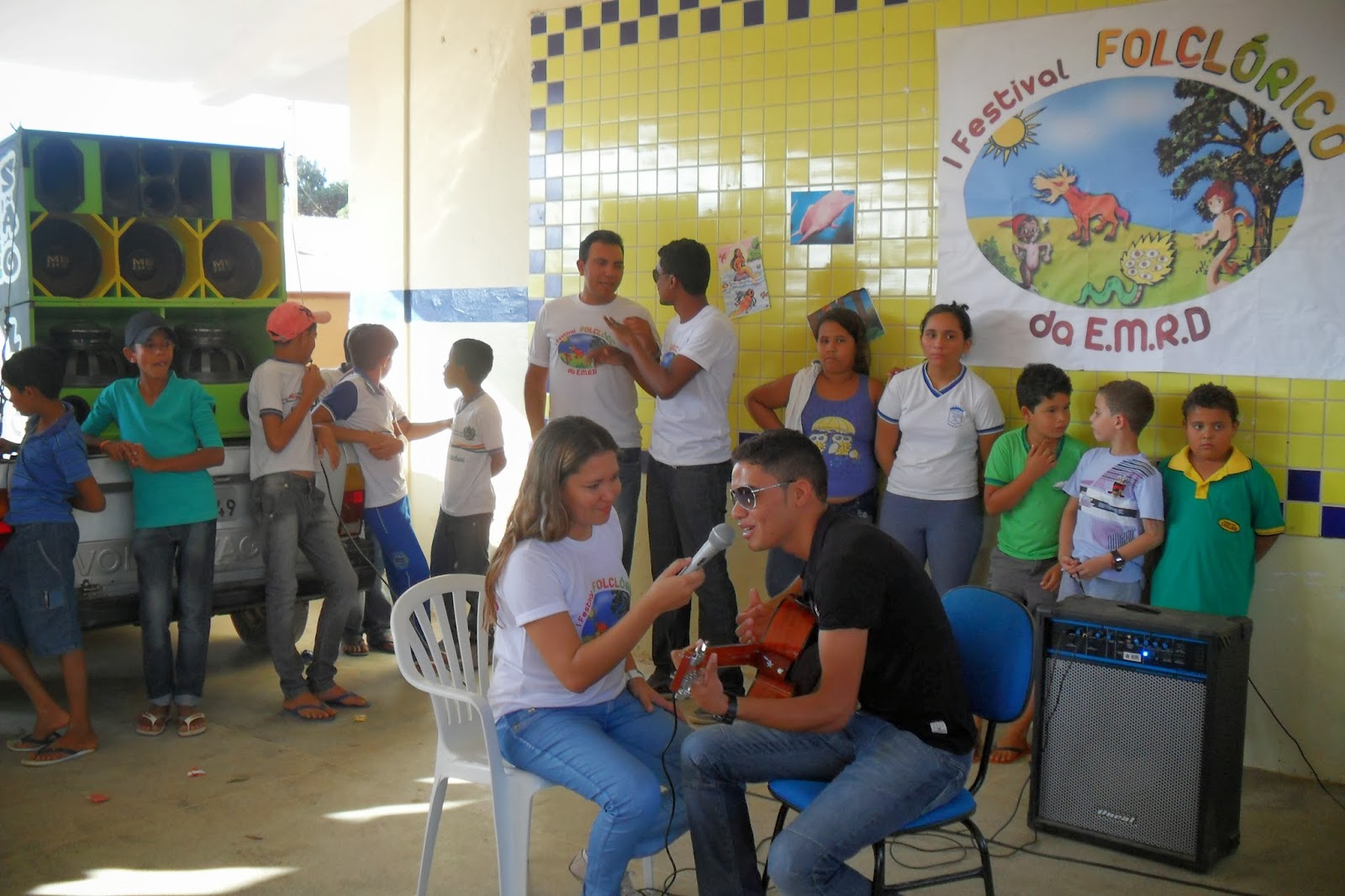ESCOLA MANOEL RIBEIRO DAMASCENO: PROJETO I FESTIVAL FOLCLÓRICO DA E.M.R.D ESCOLA MANOEL RIBEIRO DAMASCENO: PROJETO I FESTIVAL FOLCLÓRICO DA E.M.R.D