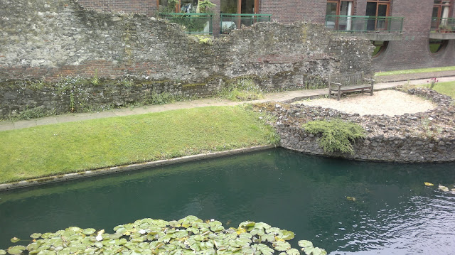 Historical Trinkets: Cripplegate: destruction and rebirth