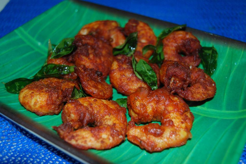 SOUTH INDIAN FOOD VERITIES & PREPARATION: Spicy Prawn Fry/ Eral Varuval