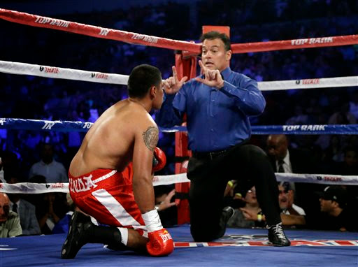 Boxeo de Nocaut Informa: LAWRENCE COLE REFEREE EN GONZÁLEZ- ATWELL