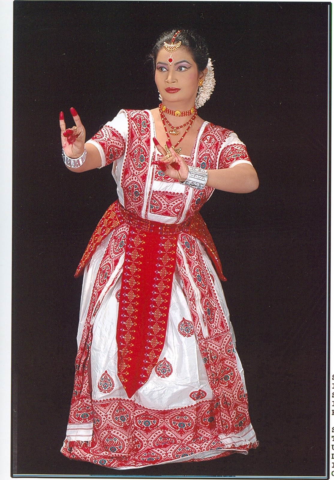 A Journey Called Dance: this photographs of Satriya Dance of Asom ...