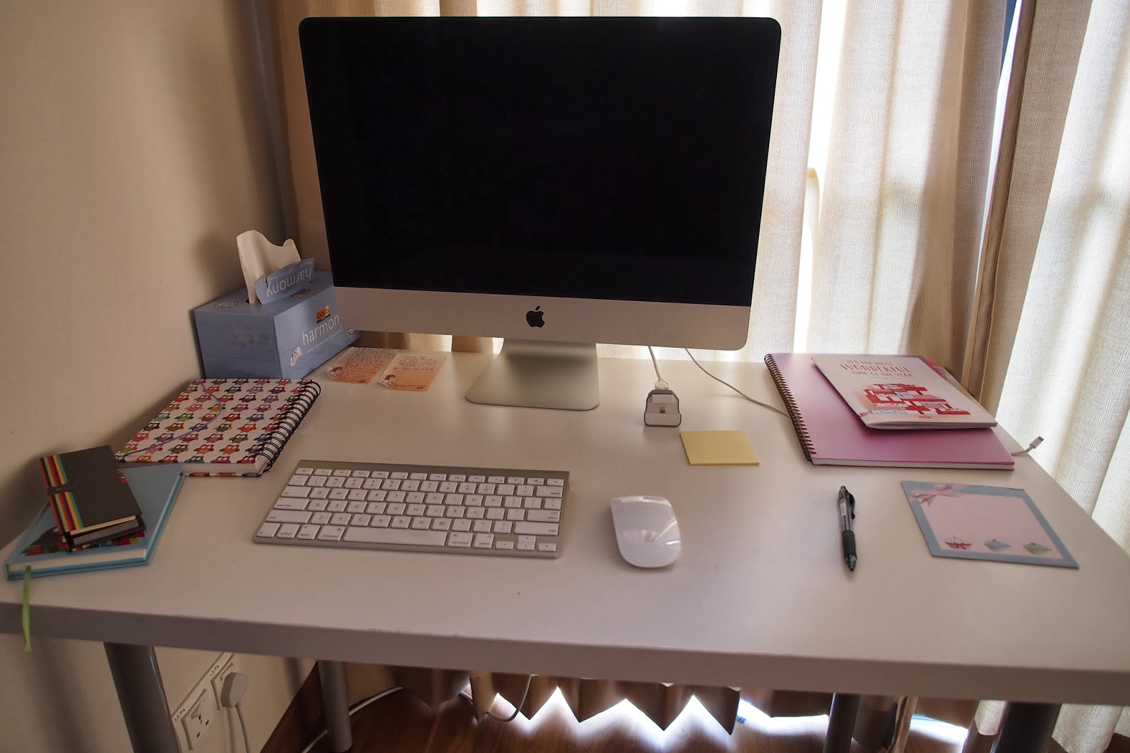 A look at my... 3 work tables - mummy wee blog