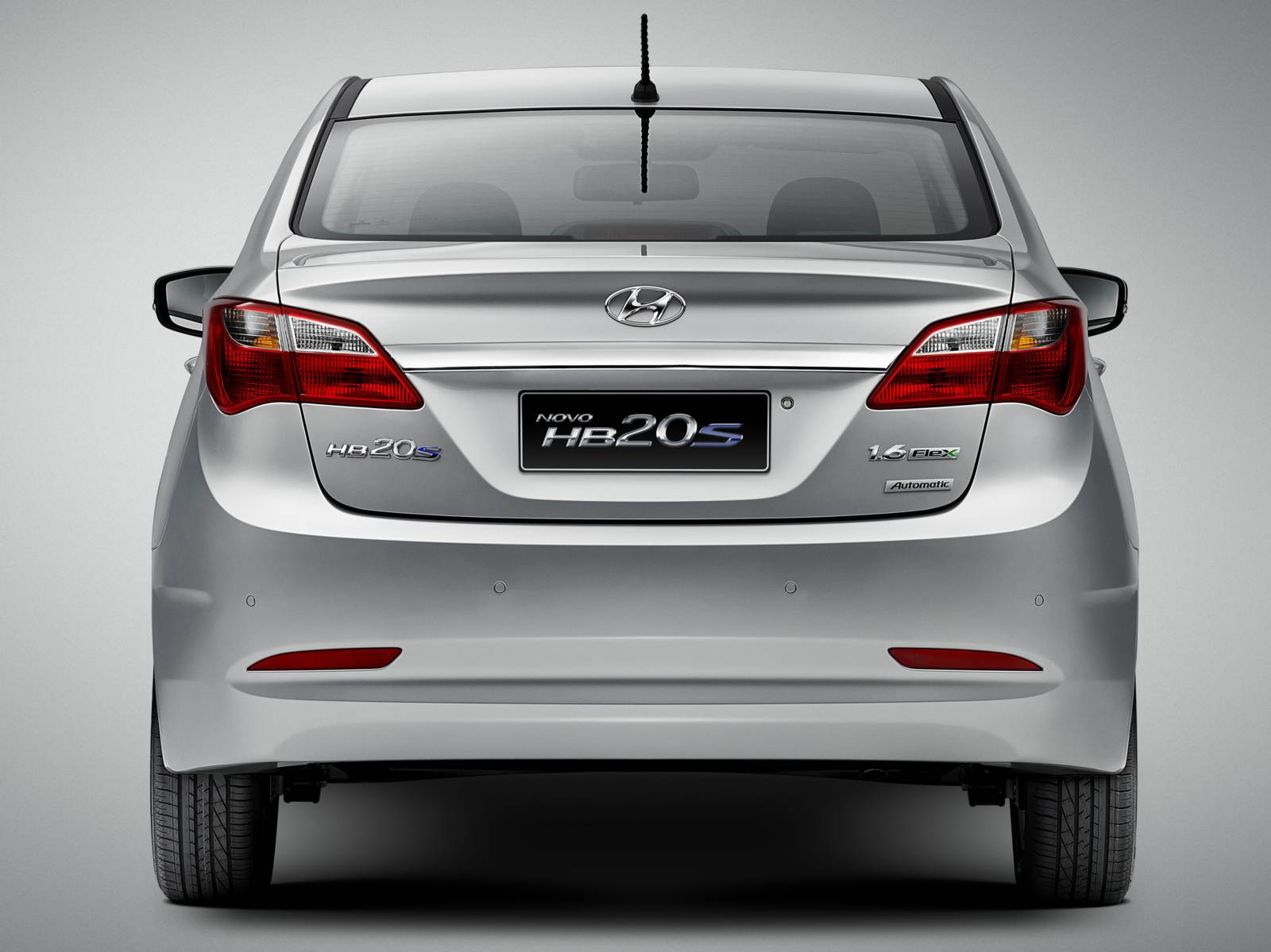 Coluna Alta Roda nº 724 - Salão de Contrastes / Avaliação do Hyundai HB20S