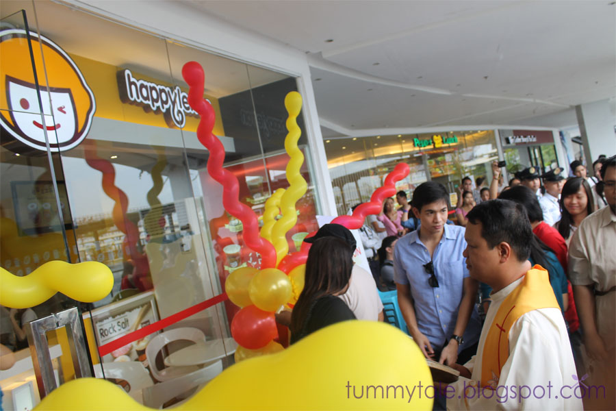 Happy Everyday with Happy Lemon ~ Twenty and Beyond