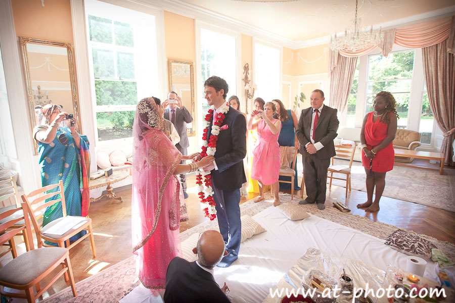 Wedding and Portrait Photography AT-Photo ltd: Anita & Paul - Hindu ...