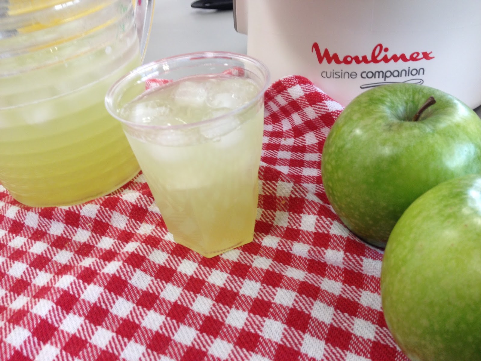 Ligada à ficha : Sumo Maçã Verde e Limão na Cuisine Companion