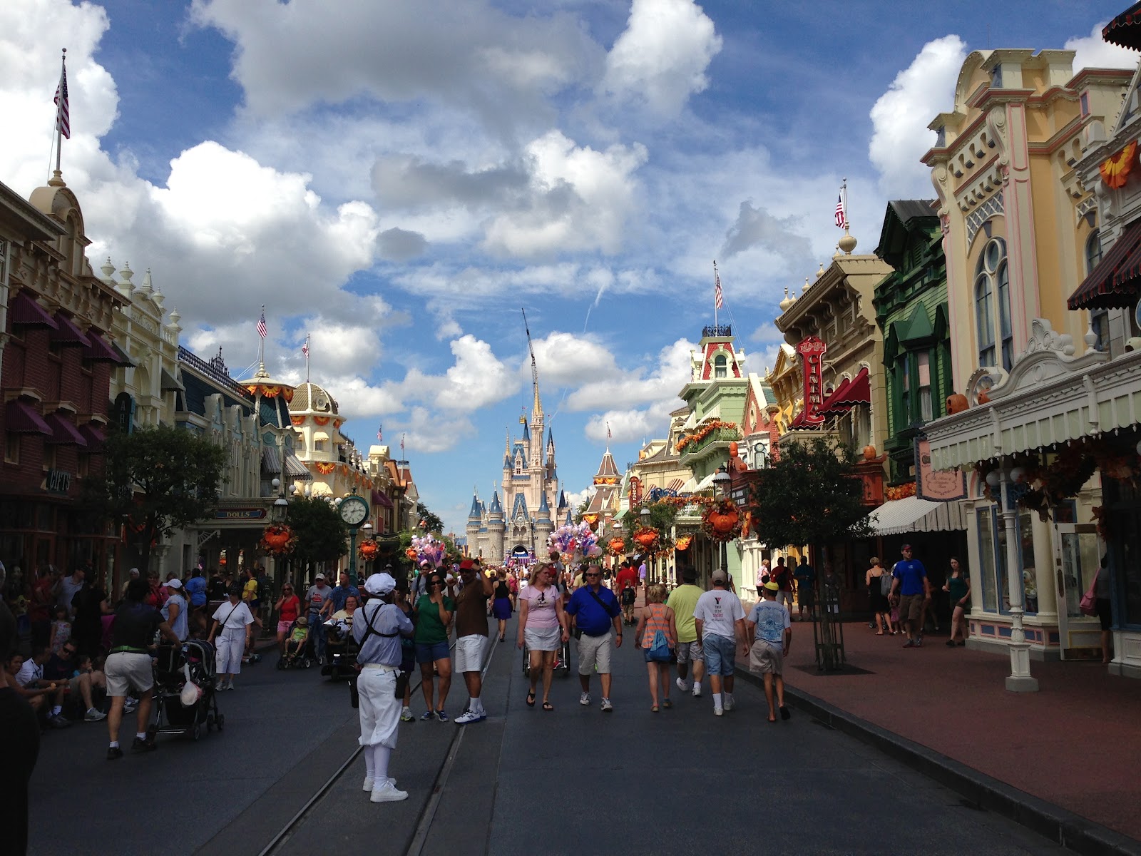 The Disney World Files: Fall Decorations in the Magic Kingdom