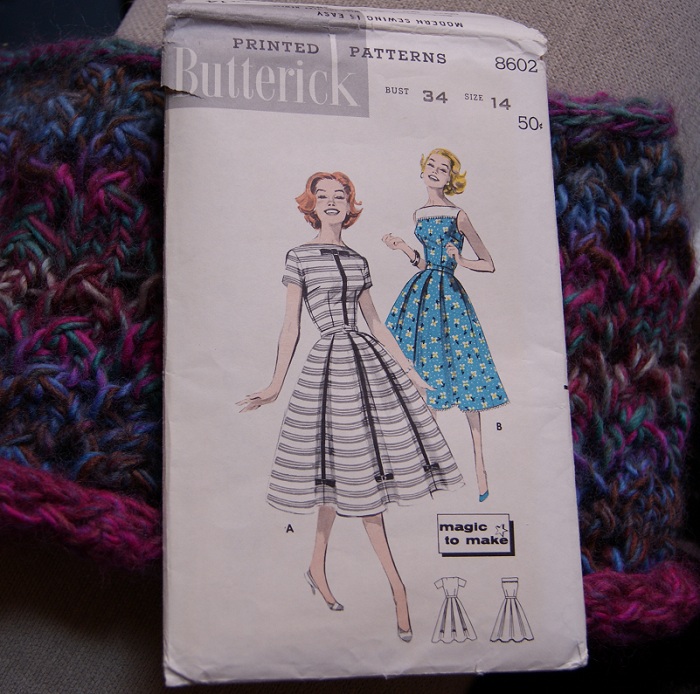 Magpie Makes: The Summer Blues - On Snoods & Sewing Disasters