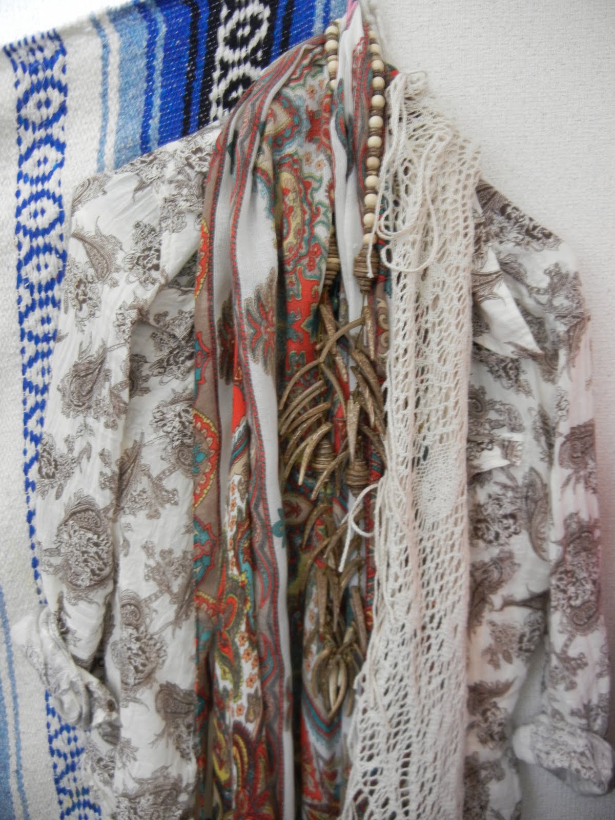 Agepoyo: Japan - The Strange Country