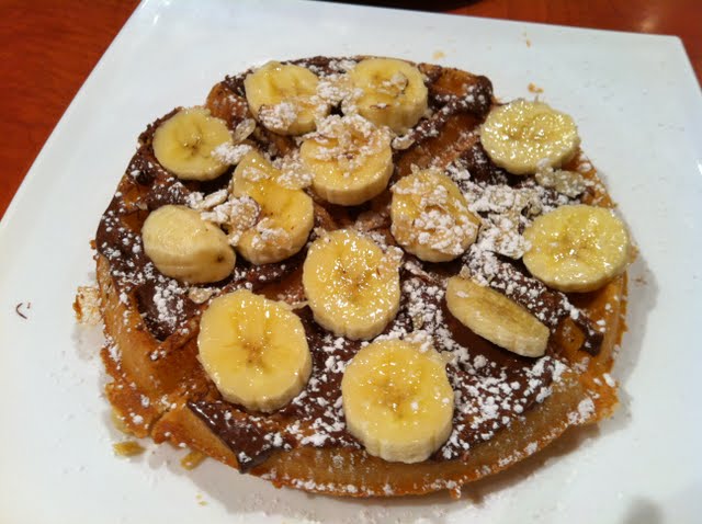 Crepes and Waffles at Spin Dessert - Food Junkie Chronicles