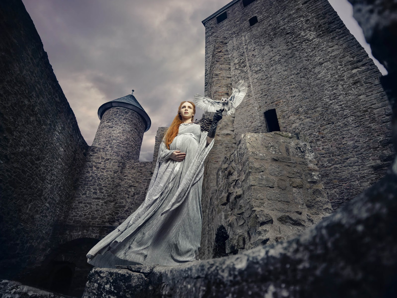 Fotografia: Ensaio gestante medieval - Tally Belikova