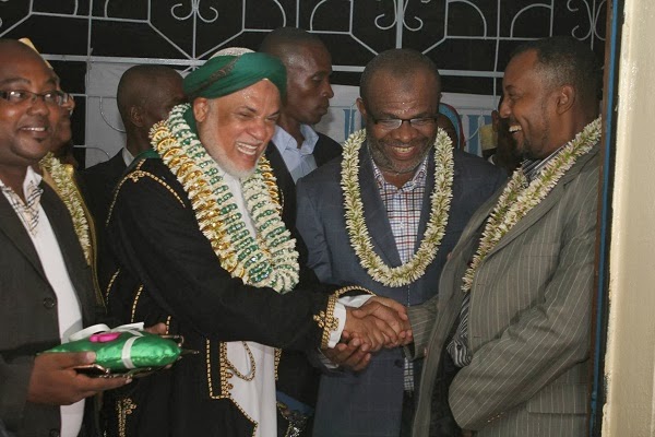 Le parti JUWA, officiellement lancé à Anjouan | HabarizaComores.com ...