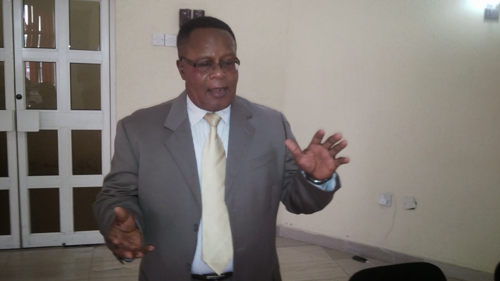 Weekly Discovery: Ntekim Blames Greedy Politicians for Ineffectiveness