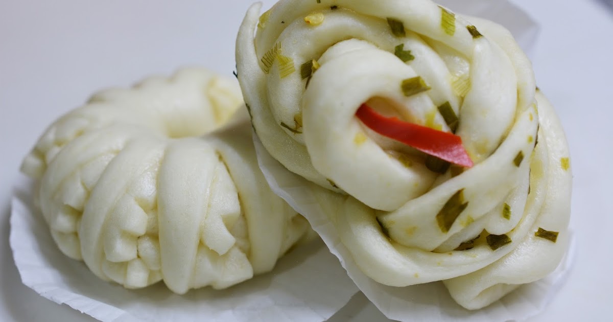 Waltzing with Yeast 8: Fancy Steamed rolls - Paula Cooking Fingers