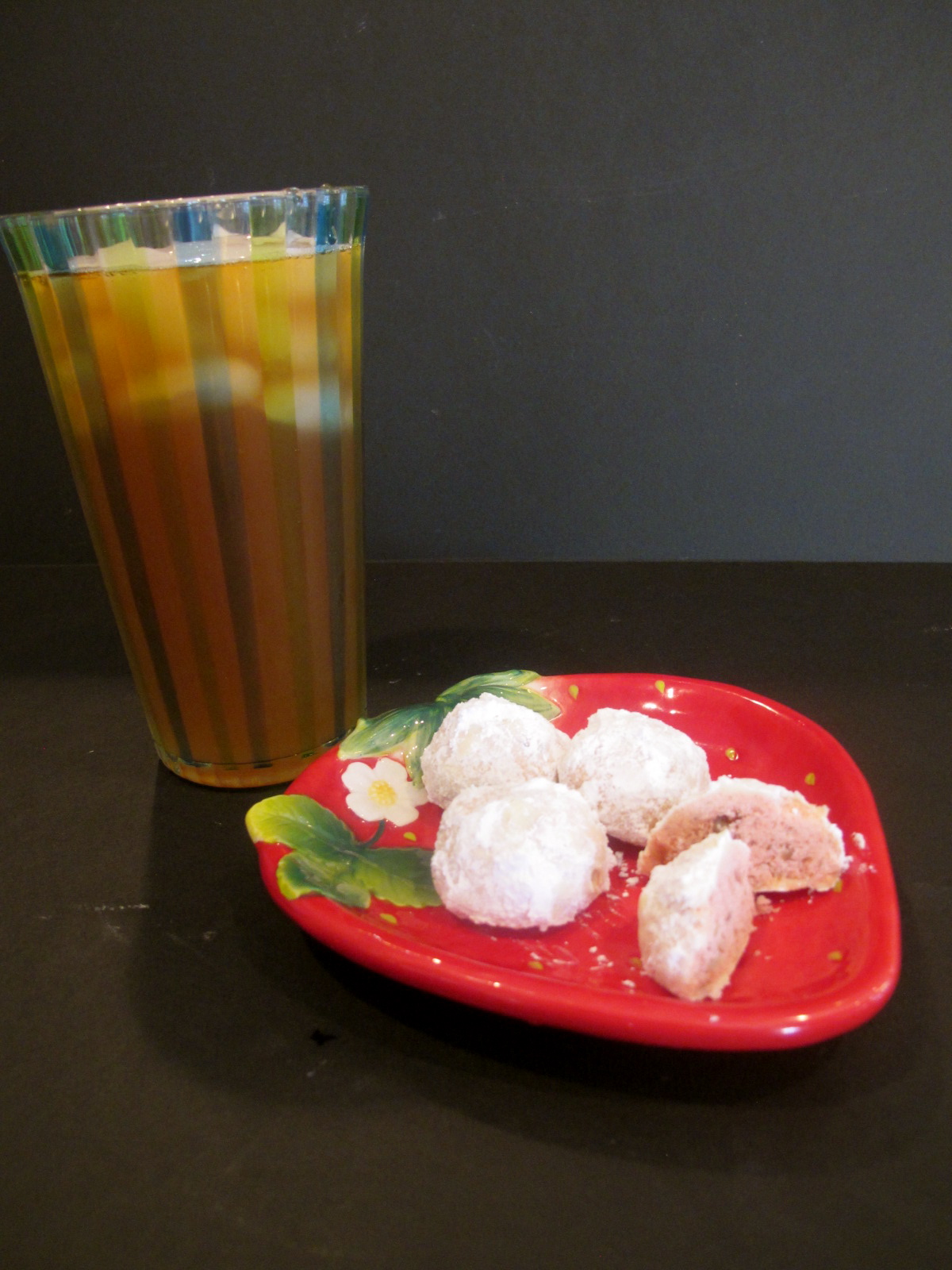 My Mother's Apron Strings: Pink Lemonade Snowballs