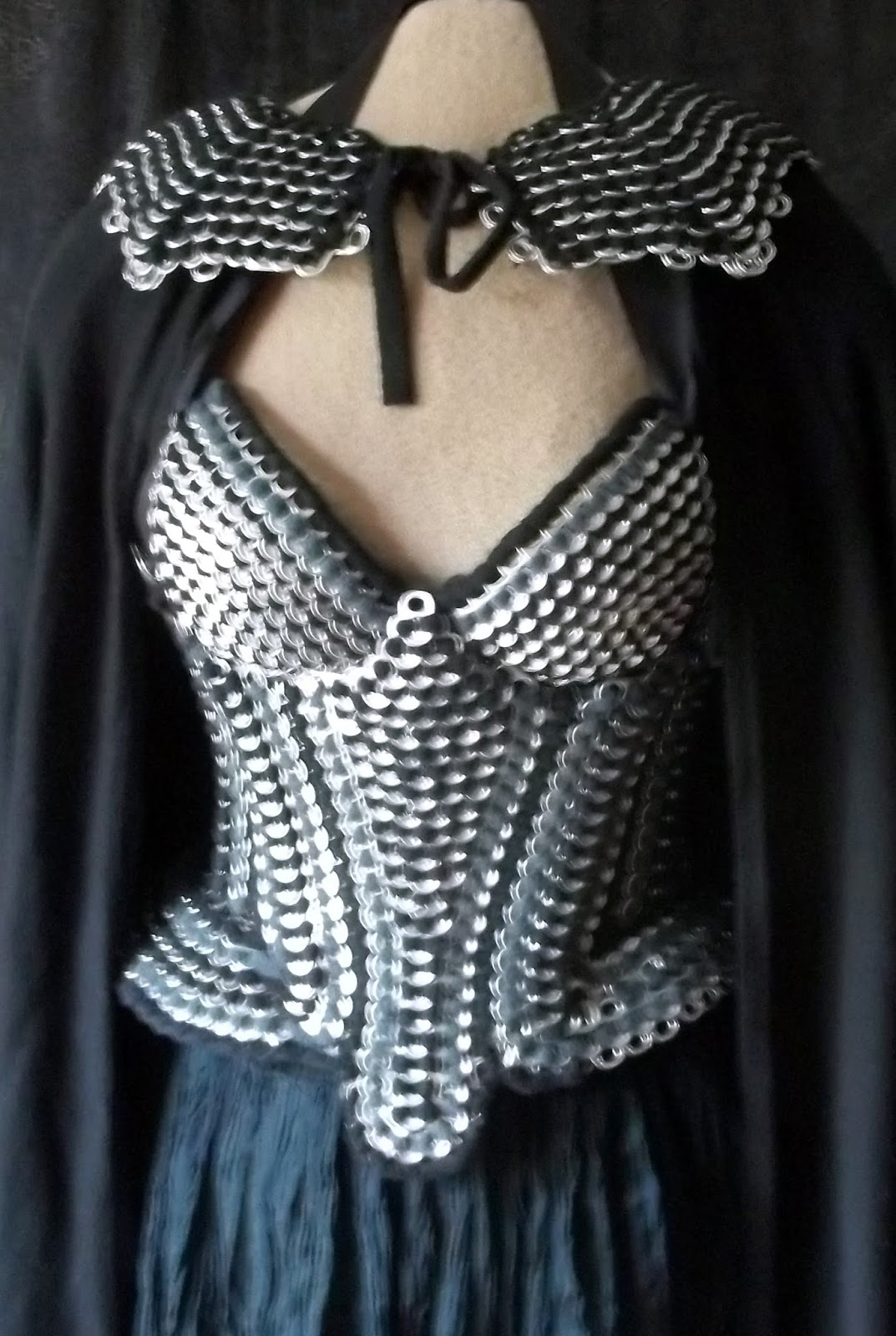 The Art of Can Tabistry: Warrior Woman Tabistry Lamellar Armour - A New ...