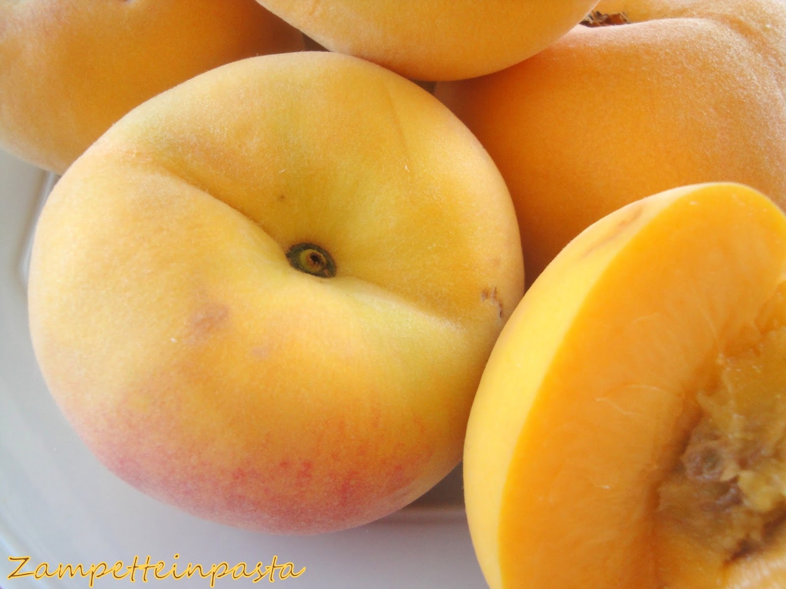 CLAFOUTIS ALLE PERCOCHE | ZAMPETTE IN PASTA