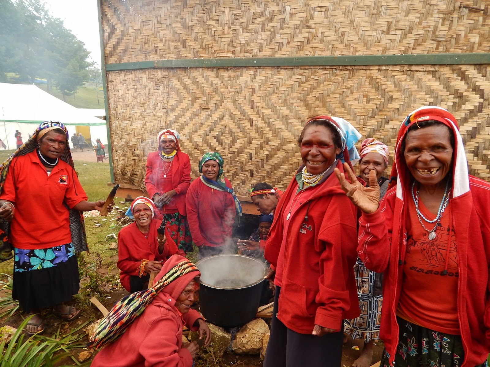 Bishop Don's Blog: Culture Shines in Legion of Mary's Traditional "Mumu"