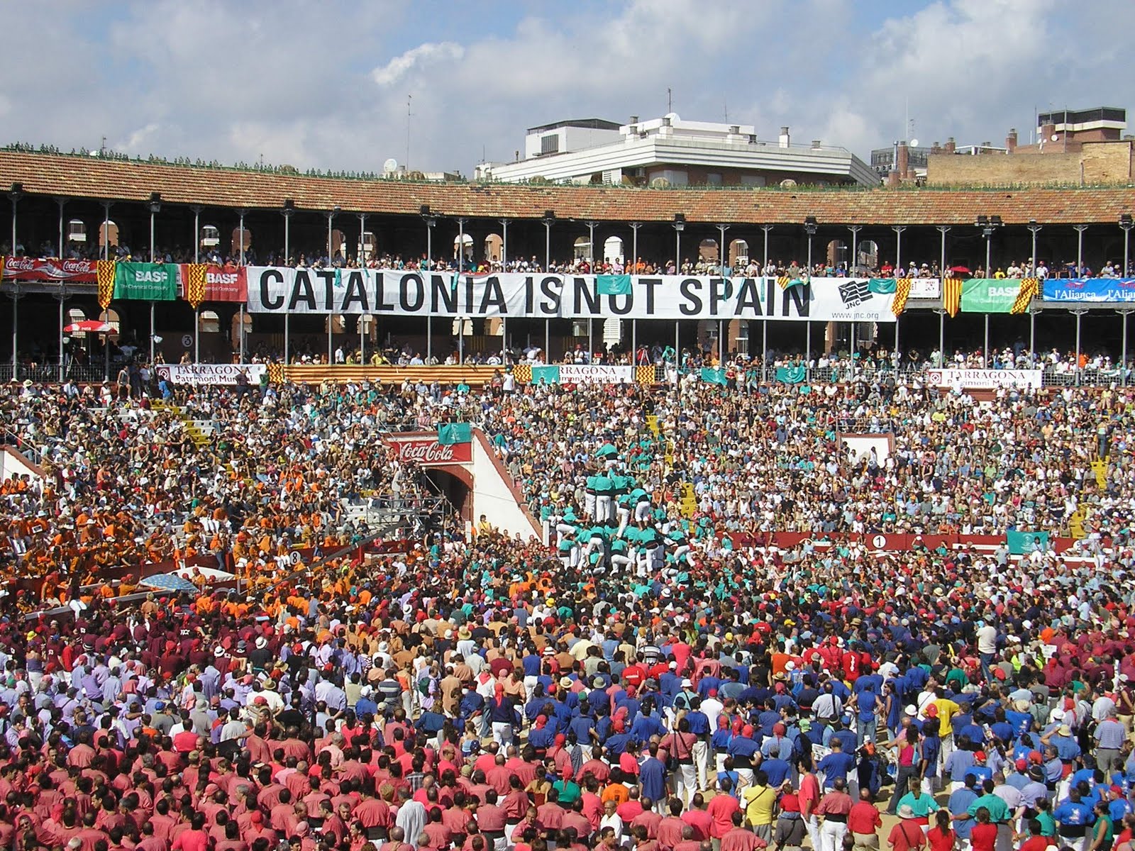 BeyondThePale: More Castells