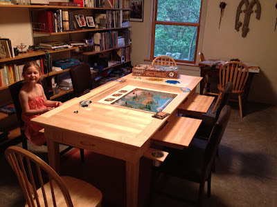 Hans' Thoughts: The Game Table