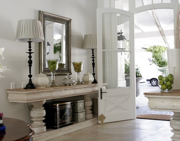 French Country Style: Make A Great First Impression with a Fabulous Foyer