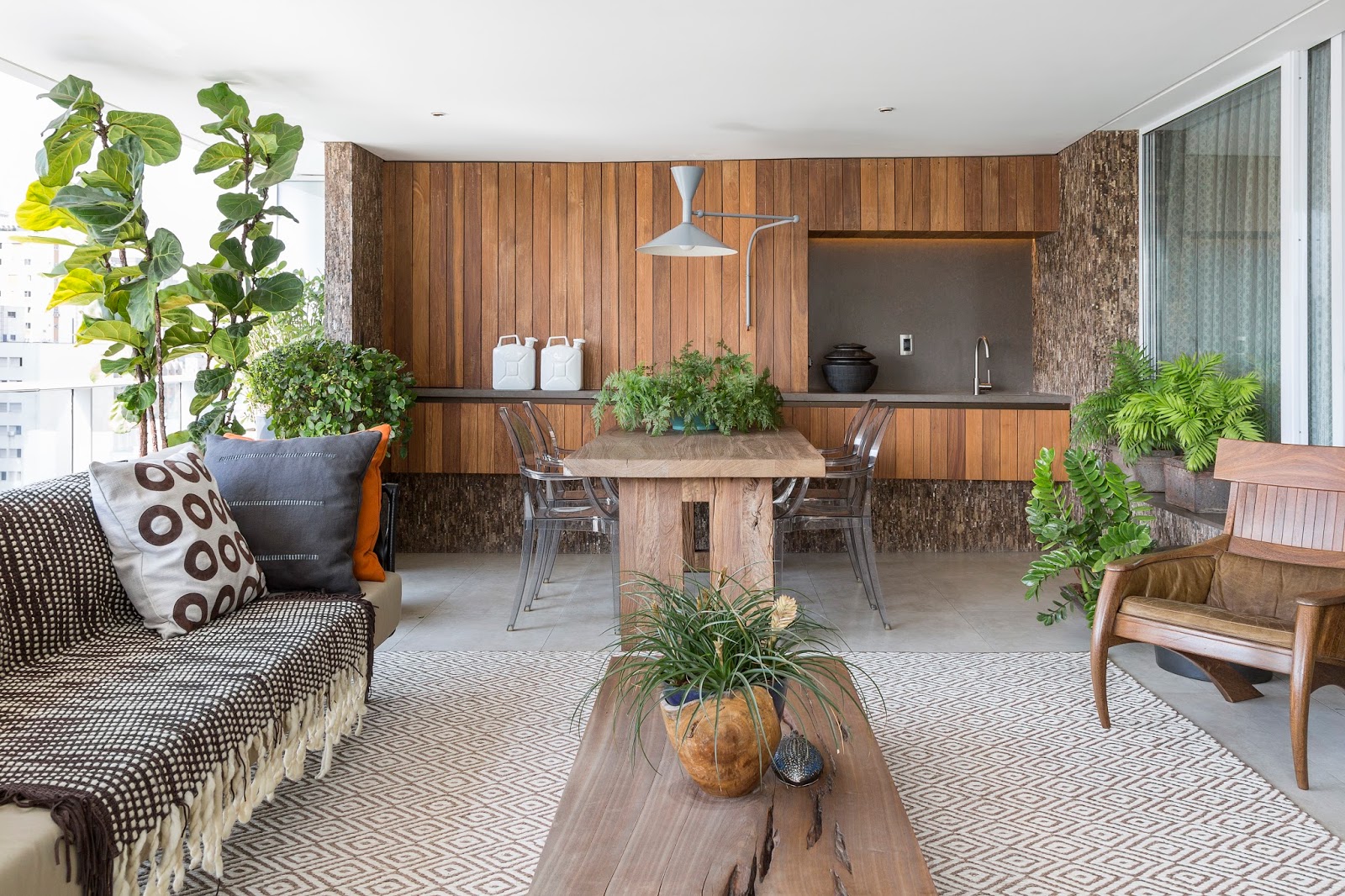 Varandas repletas de verde! - Jeito de Casa - Blog de Decoração e ...