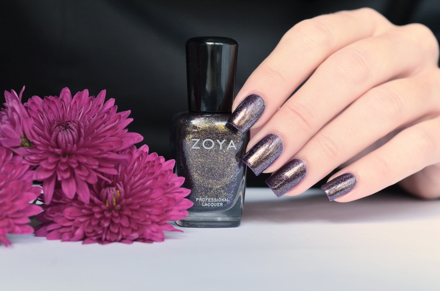 Rysichka: Zoya Sansa