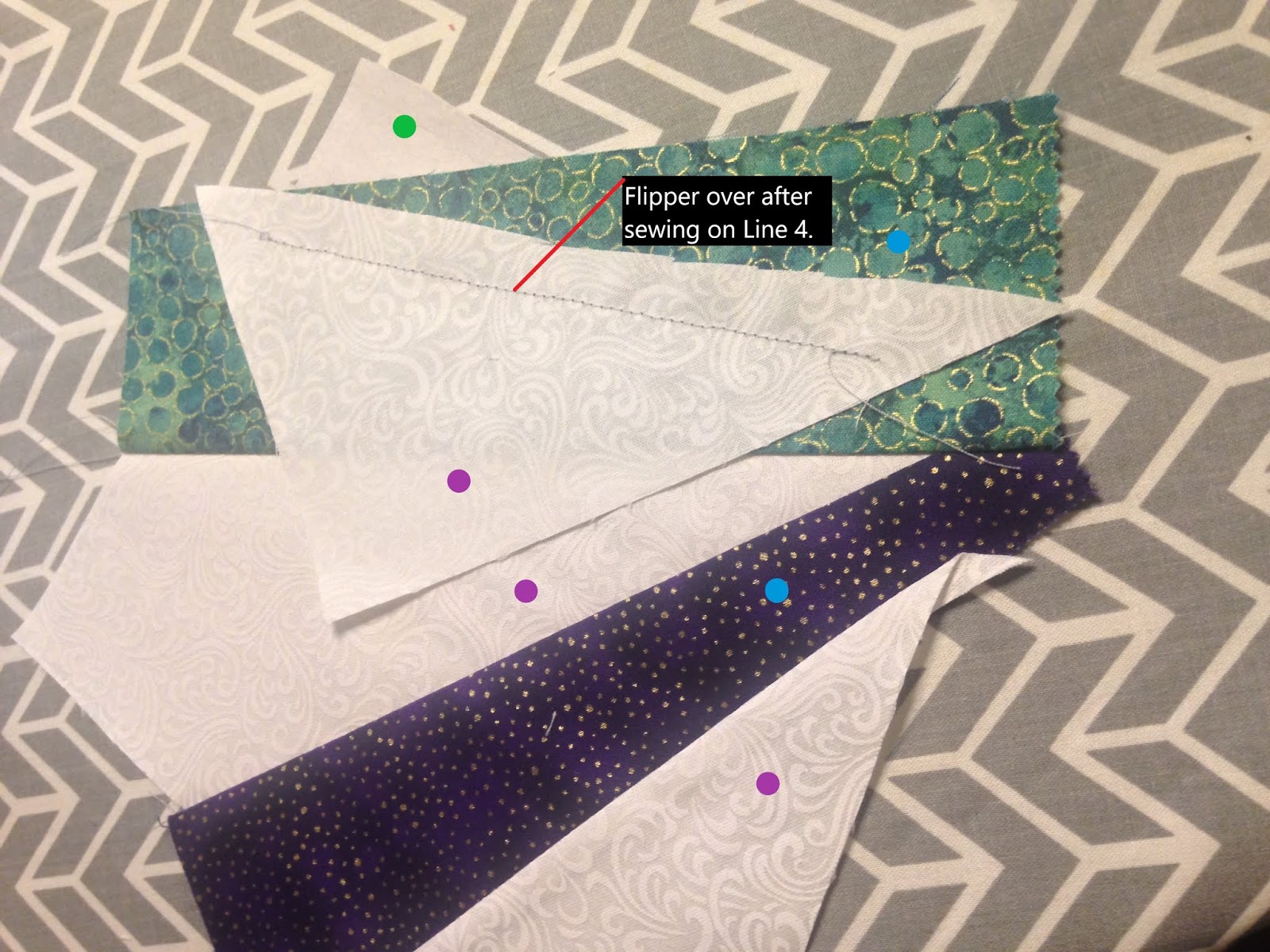Tutorial: Paper Piecing Endless Chain Quilt Block