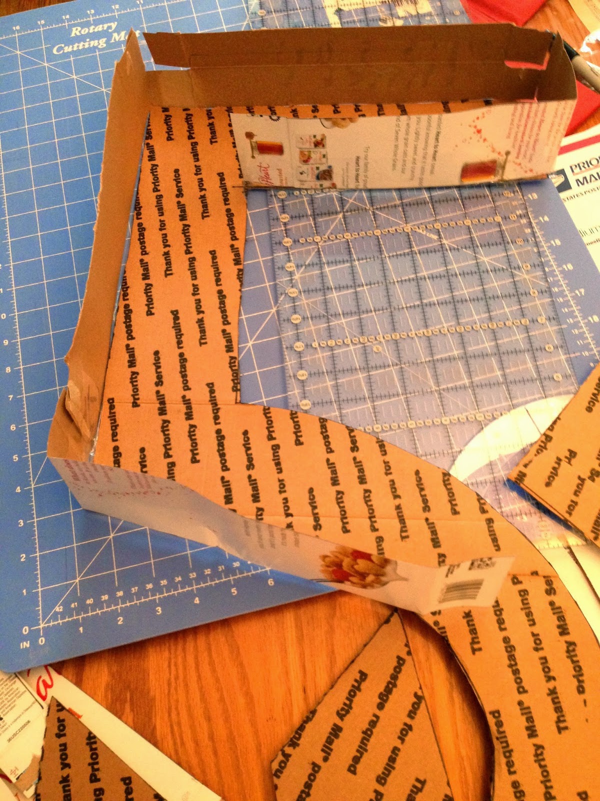 Decorella: Make your Own Pinata