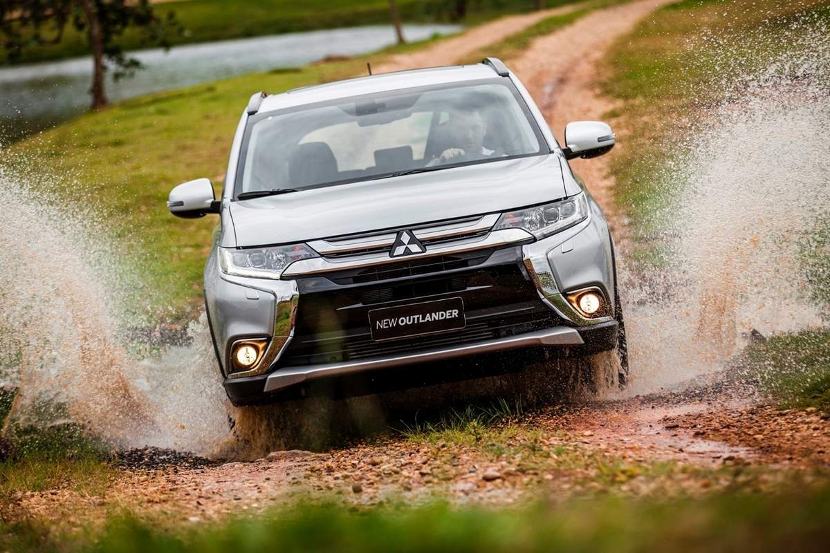 Mitsubishi Outlander 2016: preços, consumo e ficha técnica