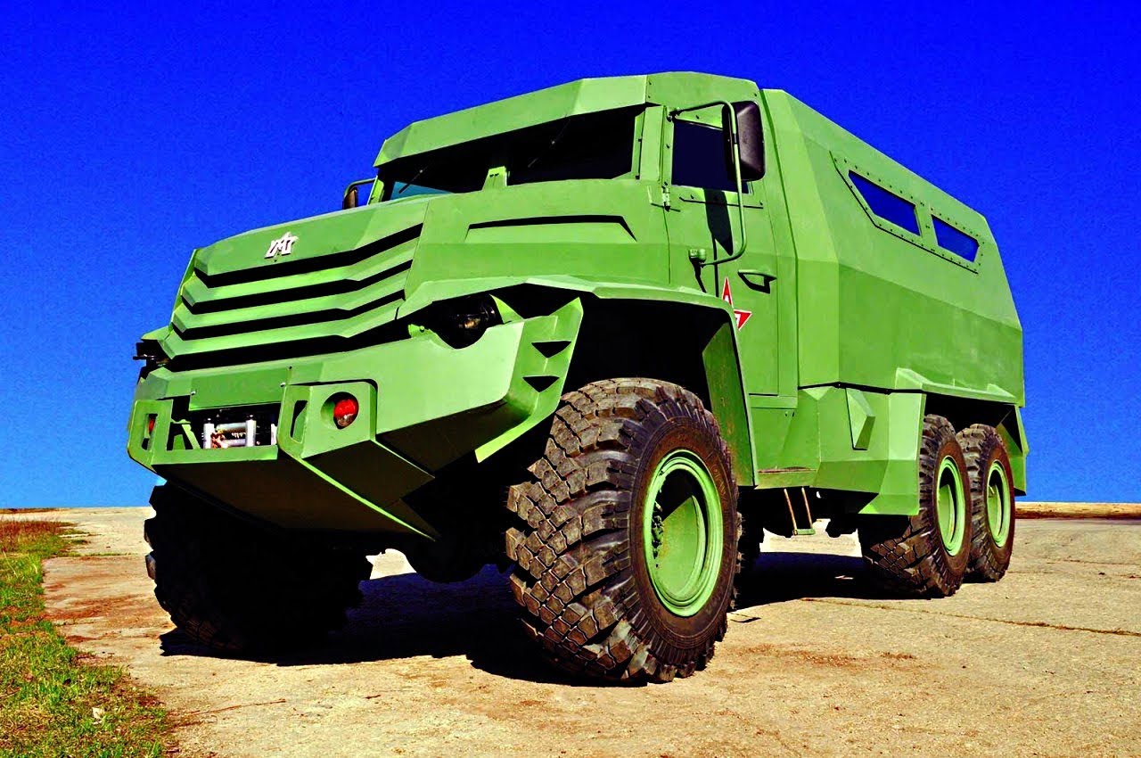 Masini de razboi: 2016