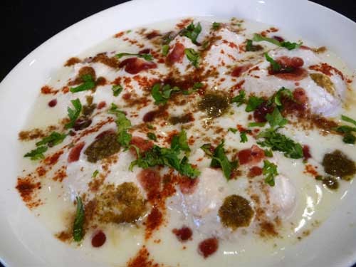 How to Make Dhai Bhalay At Home | Dahi Bhalla Recipe | Beauty and ...