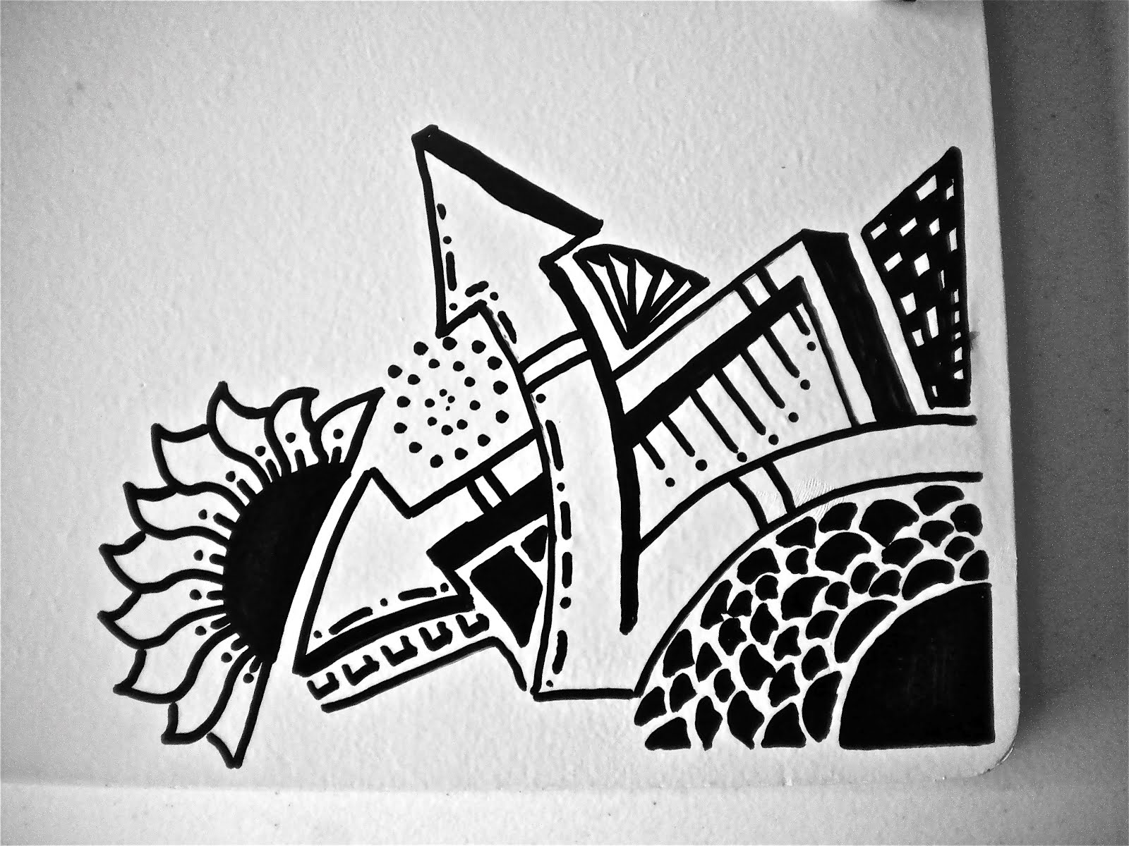 The Art of Alex Tafur: Sharpie Computer Desk Project